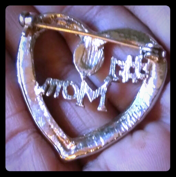 Jewelry | Vintage Heart 1 Mom Brooch | Poshmark